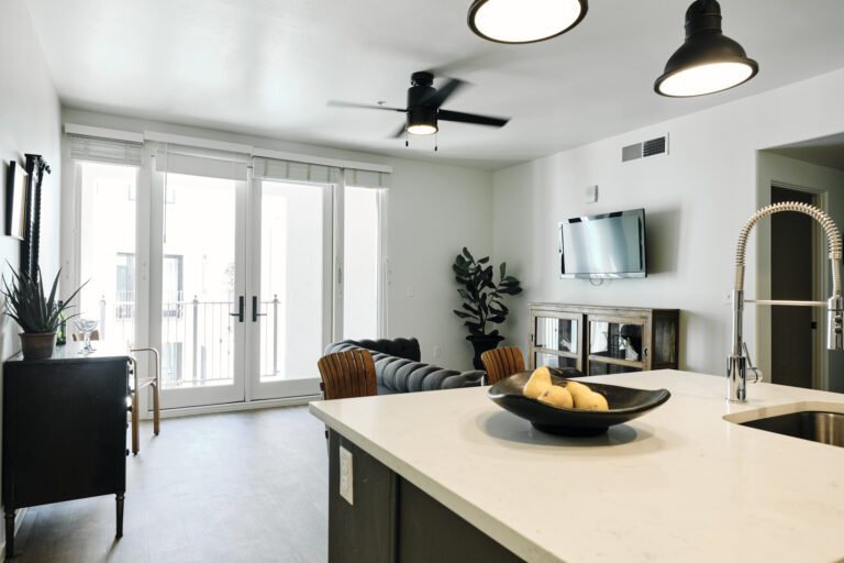 District Living - Mercado District