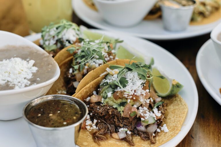 Seis Kitchen - Mercado District